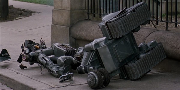 WHY DOESNT RIPLEY GET KILLED IN ESCAPE SHUTTLE IMMEDIATELY - Alien ...